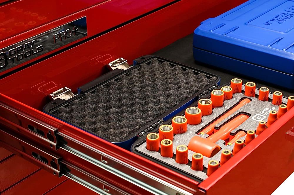 Stay Safe With An Insulated Socket Set For High-Voltage Work