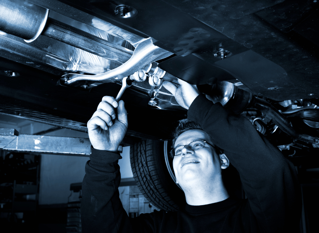 Open That Pipe With an Exhaust Pipe Expander