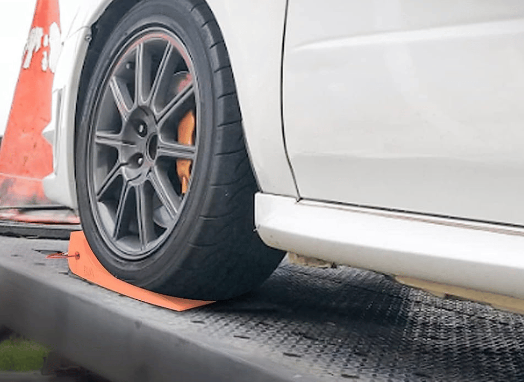 Prevent Damage With a Set of Tire Skates for Towing