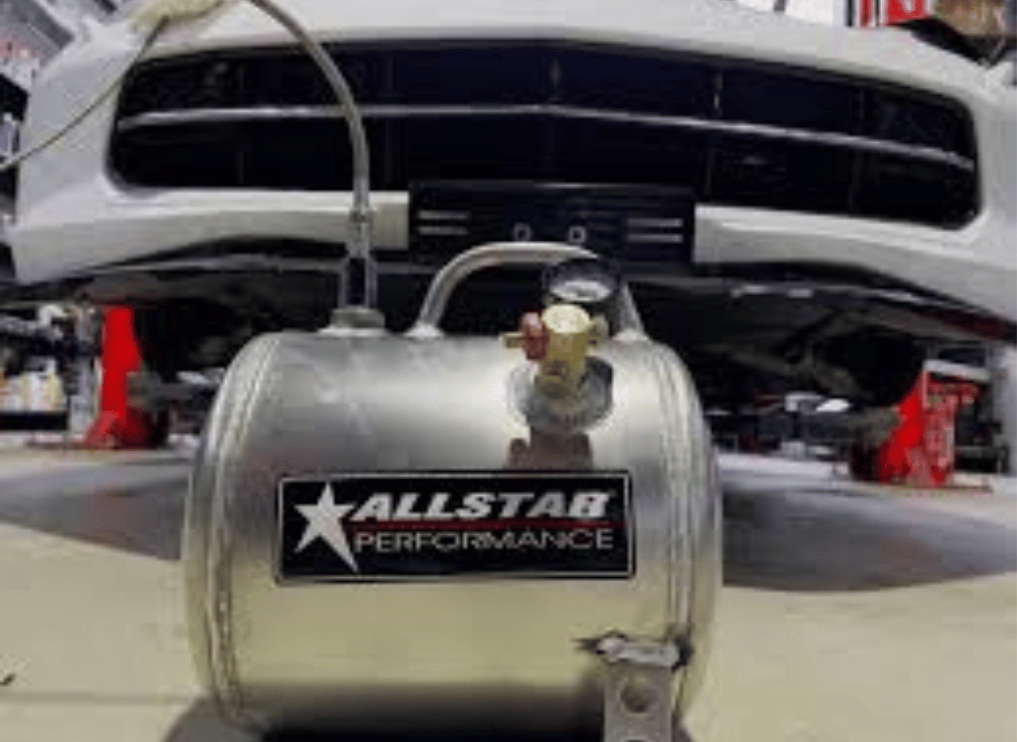 Lubricate Engine Builds With A Pre-Lube Engine Oiler