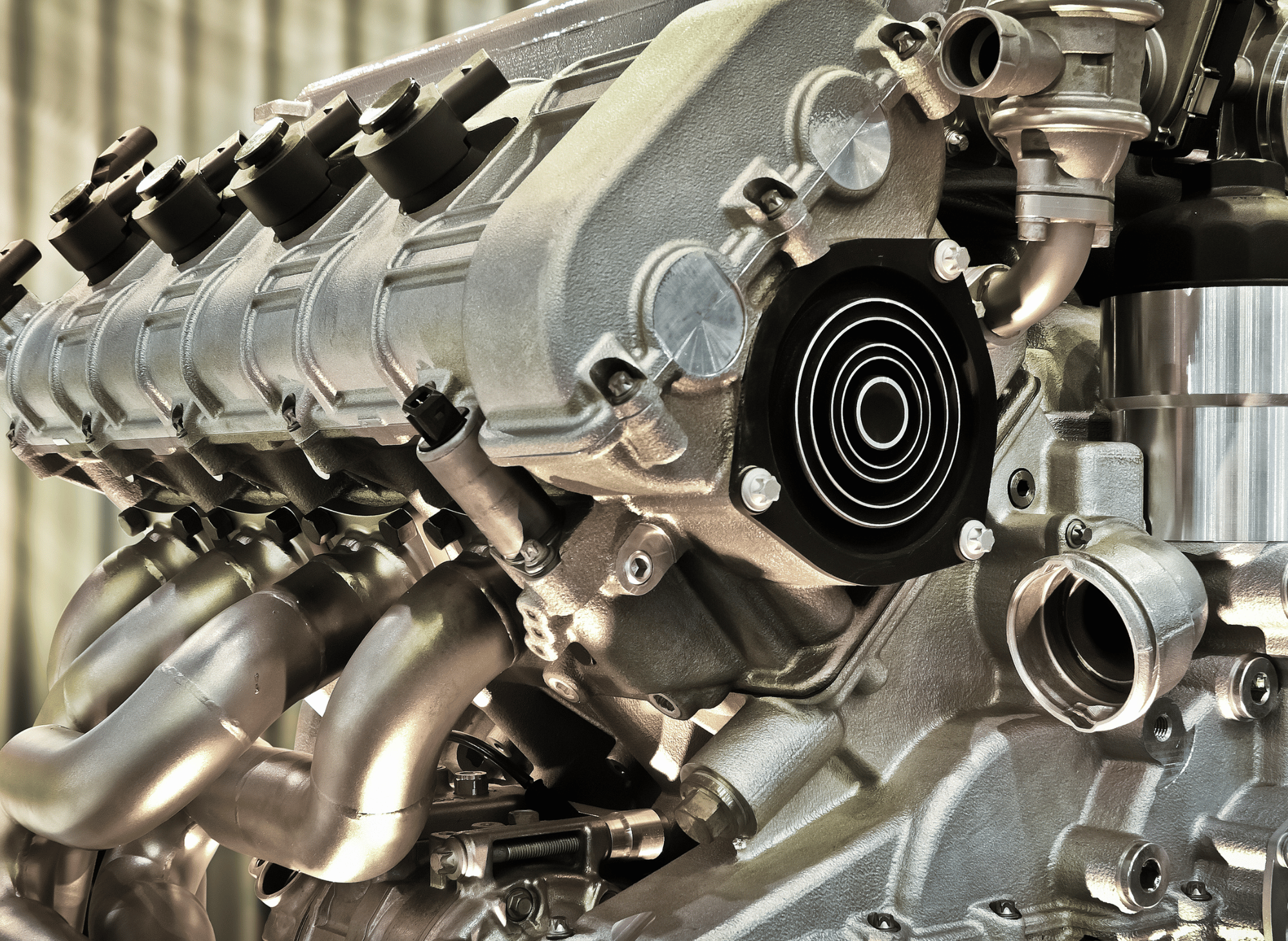 Lubricate Engine Builds With A Pre-Lube Engine Oiler