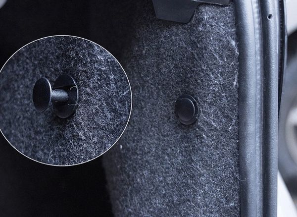 Car Clips To Fasten Body And Bumper Panels