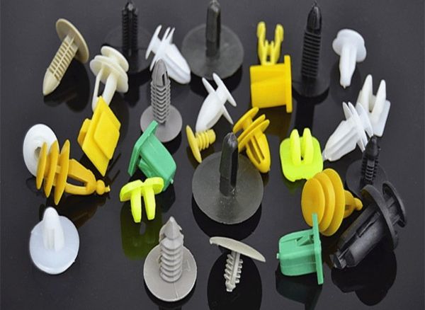 Car Clips To Fasten Body And Bumper Panels