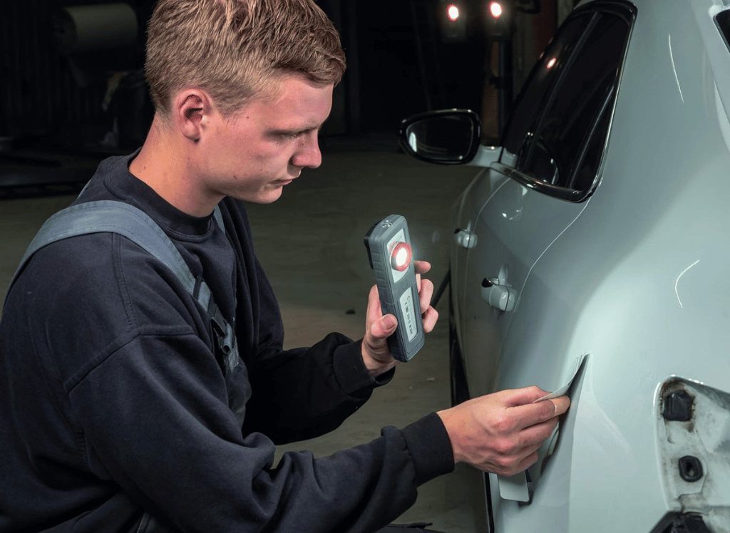 Illuminate Your Paint Work With Detailing Lights