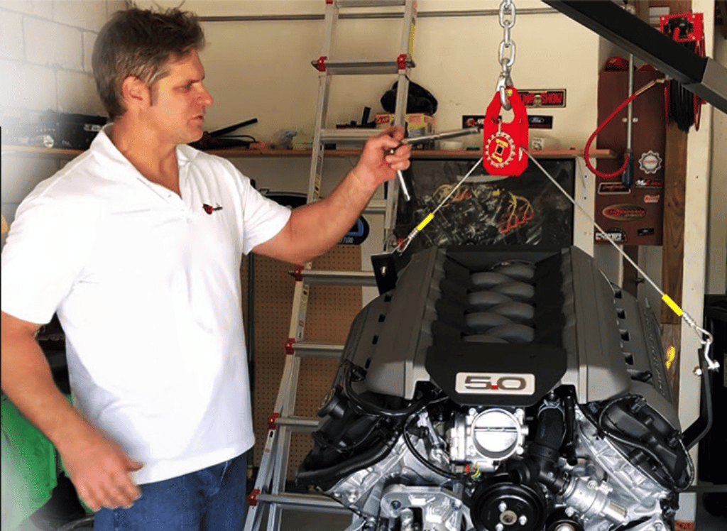 Engine Leveler For Precise Engine Installation And Removal