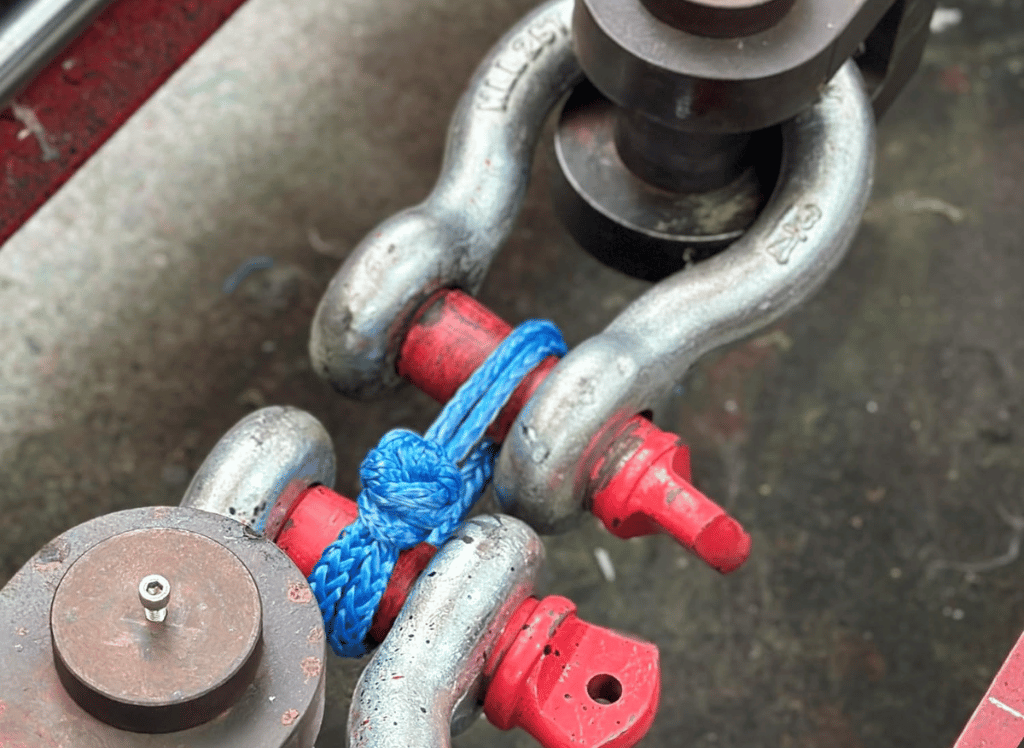 Soft Shackle Connections For Off-Roading